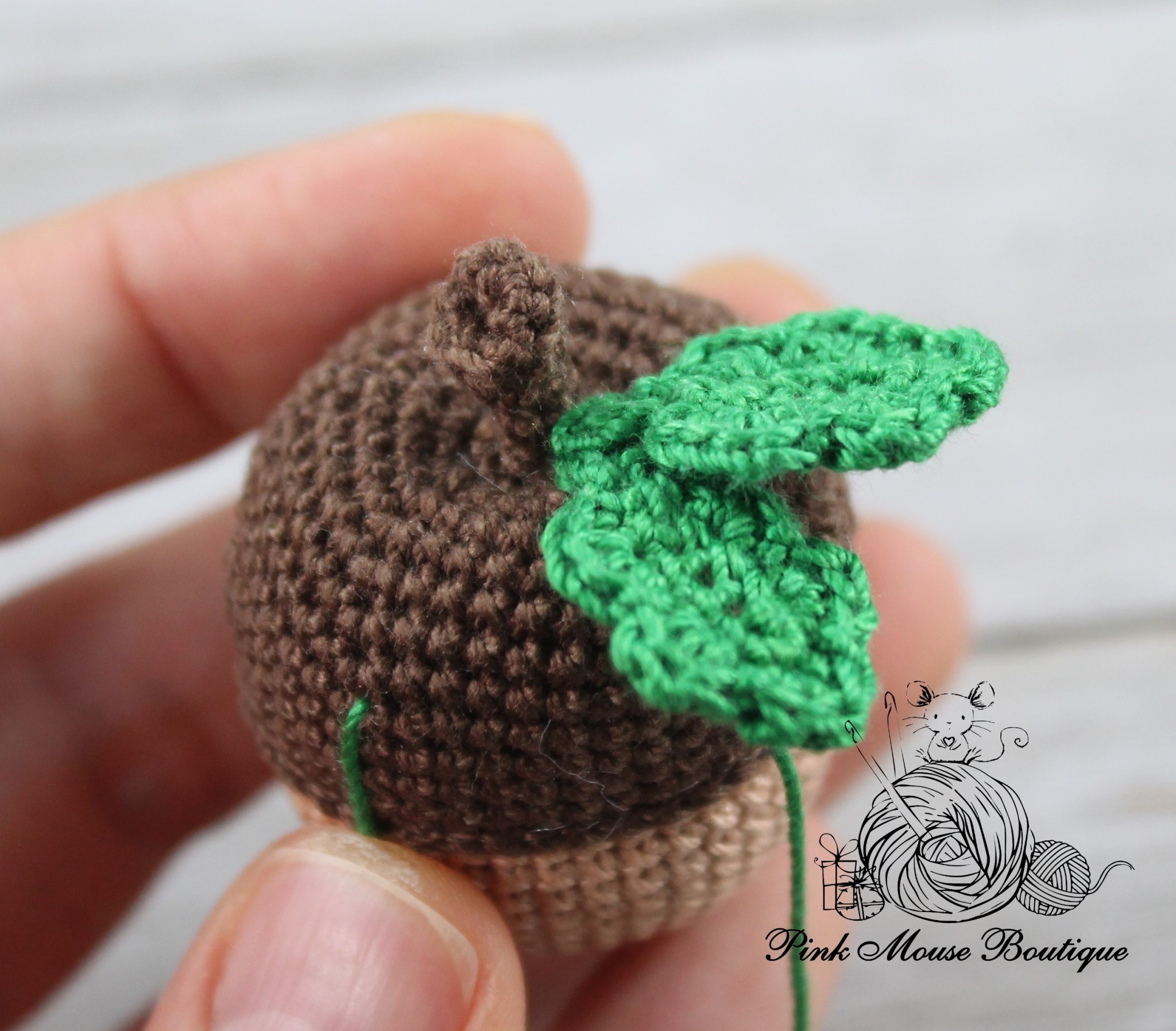Sweet Little Acorn (Crochet Pattern)